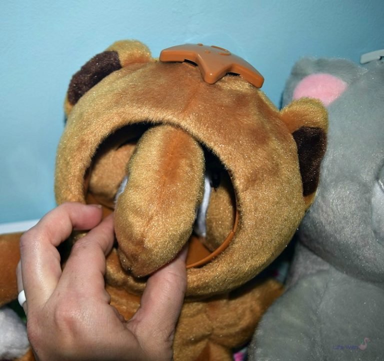 Help Kids Express Their Feelings With Whatsitsface Plush Pals + Giveaway